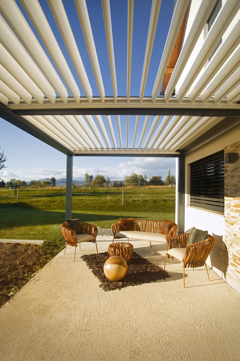 BIOCLIMATIC PERGOLAS